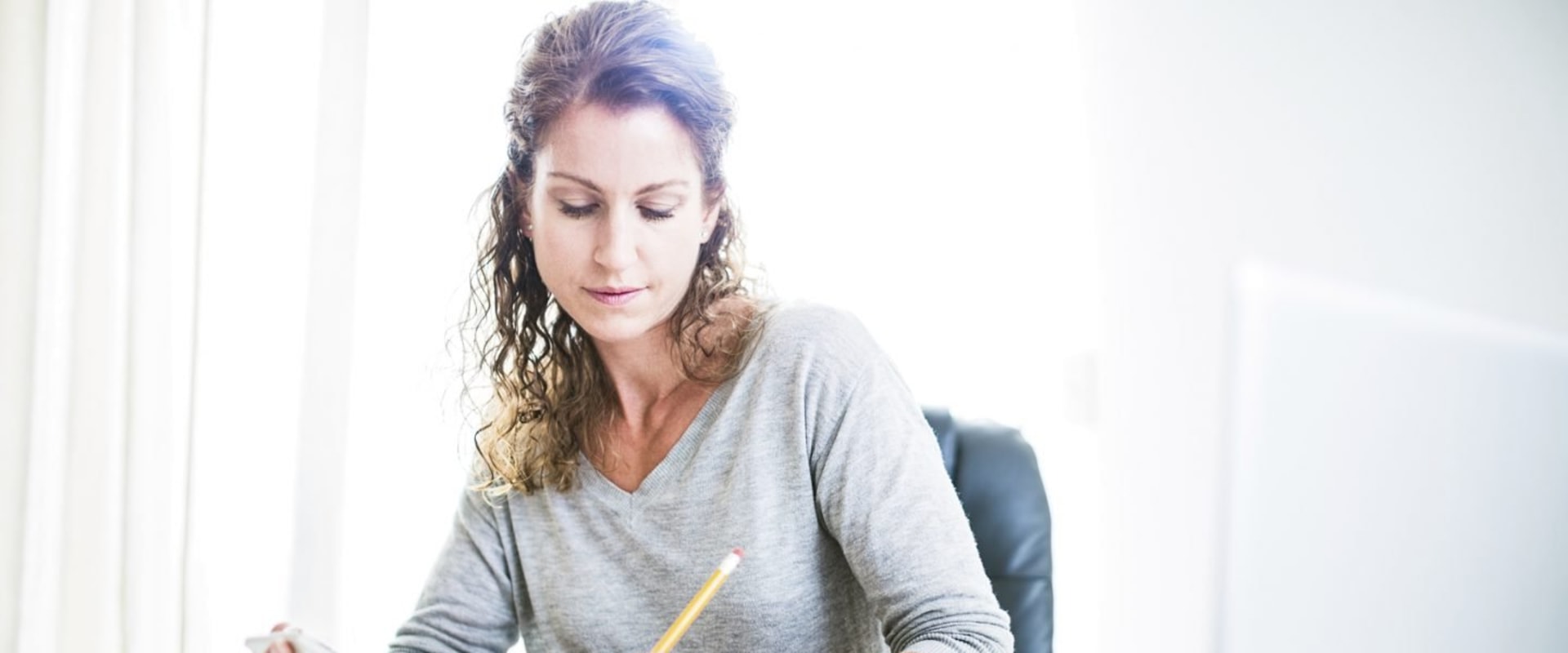 What is the maximum sales charge on a mutual fund?